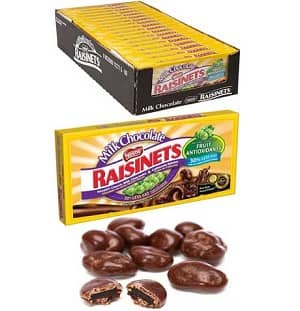 Us - Theater Box - Nestle Raisinets 3.1oz x 15 units - Québec Candy ...